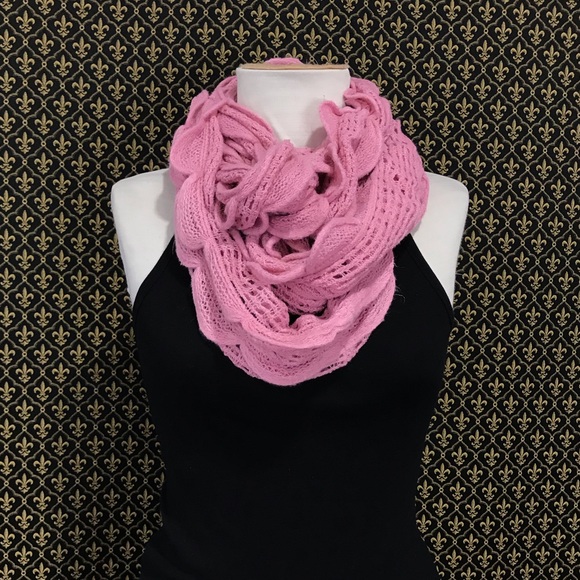 Anthropologie | Accessories | Anthro Scalloped Pointelle Loop By Renee ...